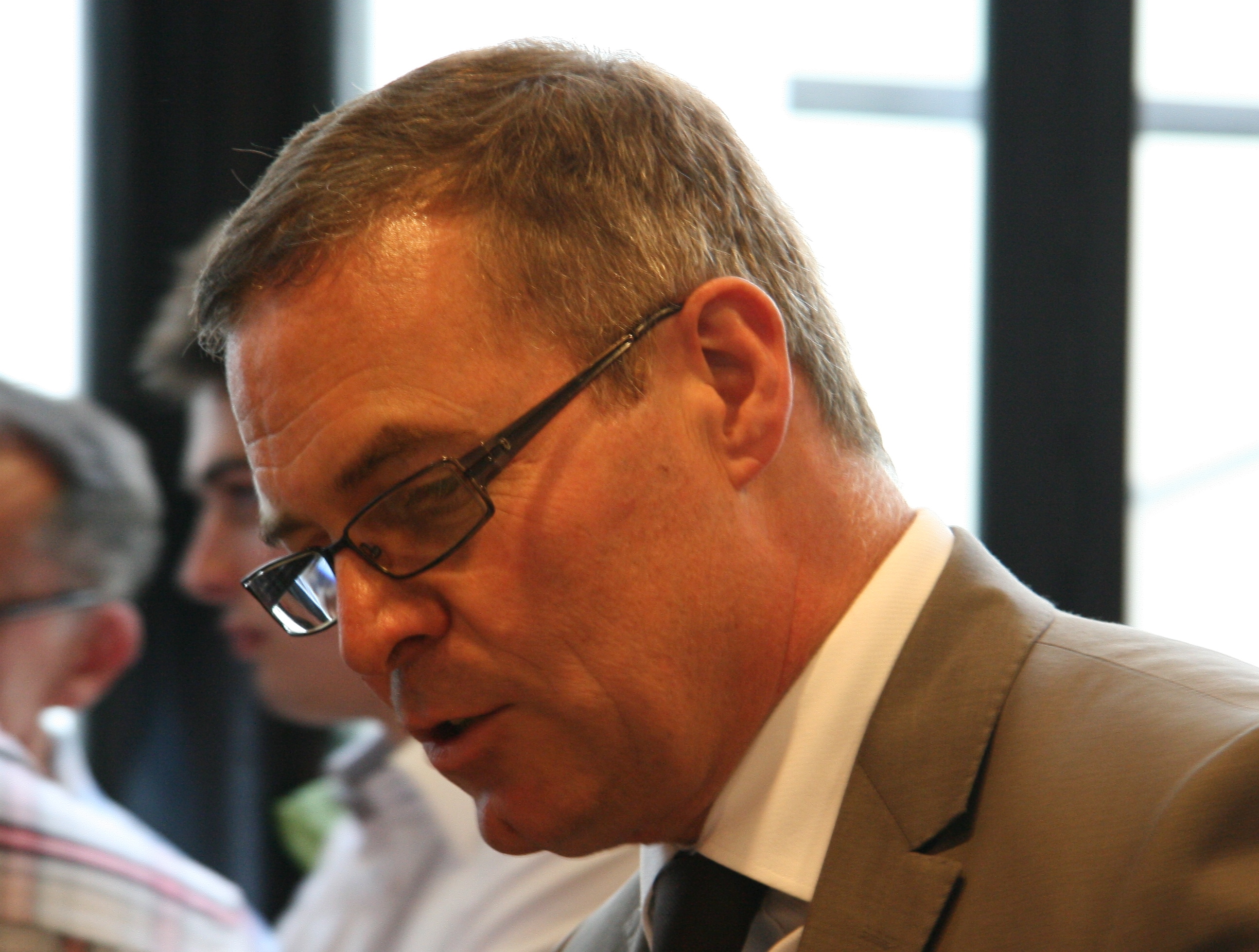 Pascal Wolf – Enseignant partenaire, Paris, France – Ô Service